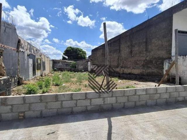 Terreno comercial à venda com 368 m² a poucos metros da avenida Itavuvu Zona norte de Sorocaba/SP