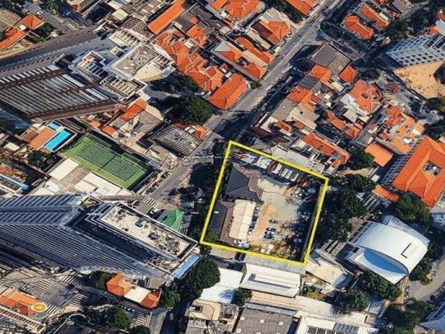 Terreno Comercial à venda em Perdizes, SP