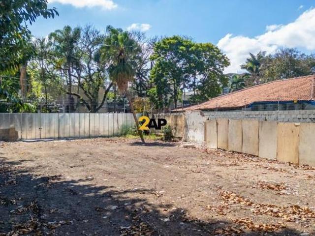 Terreno Comercial à Venda em São Paulo SP, Jardim América 635,00 m² de Área