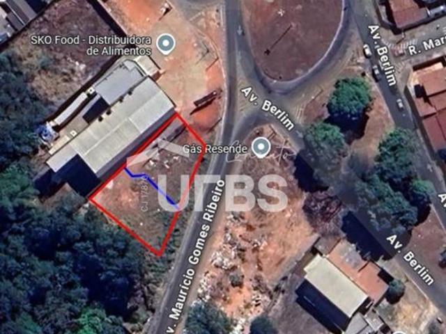 Terreno comercial a venda, esquina, 1031,94 de área útil, Setor Novo Horizonte