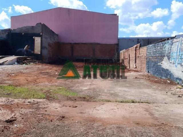 Terreno comercial com 385 m² na região oeste de Londrina