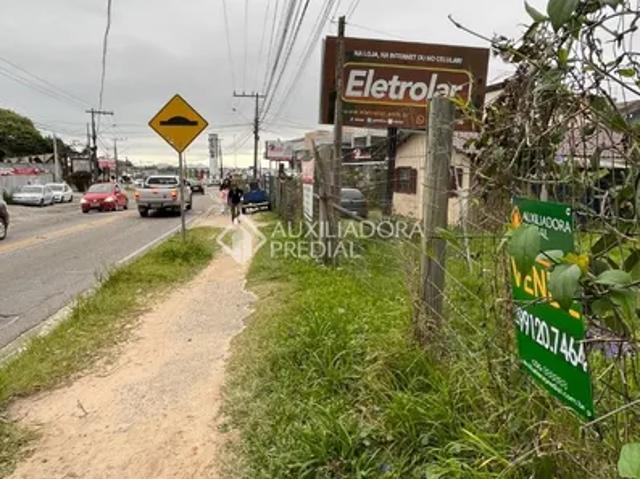 Terreno Comercial com Duas Frentes no Centro de Imbituba, SC