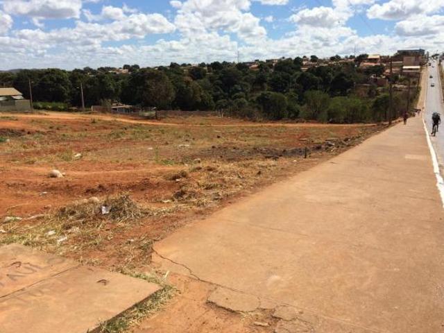 Terreno comercial de 5.850 m² + 1.300 m² área de estacionamento no Parque da Gavea!