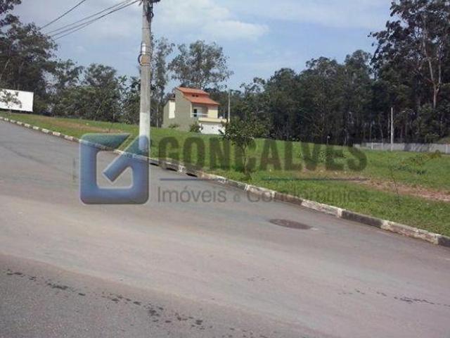 Terreno Comercial de 125 m² em Parque São Vicente, Mauá R$ 330.000
