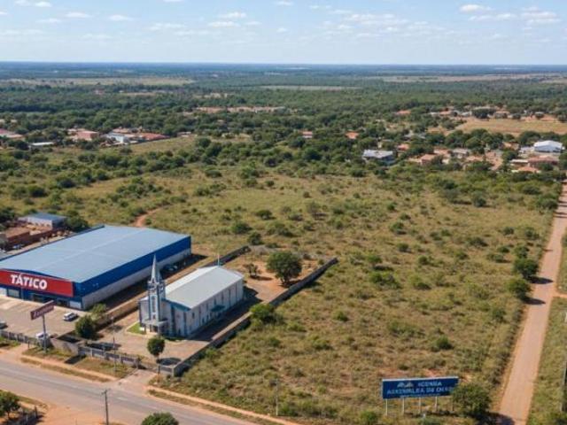 Terreno Comercial de 172.000m² à Venda em Luziânia GO, Bairro Jardim do Ingá: Aproveite essa Oportun
