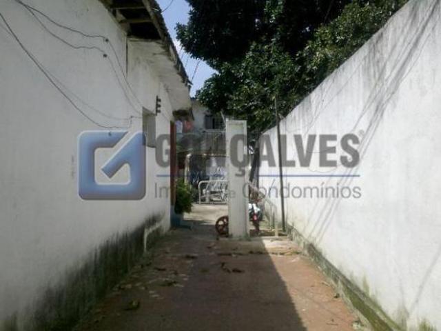 Terreno Comercial de 300 m² à Venda em Rudge Ramos, São Bernardo do Campo