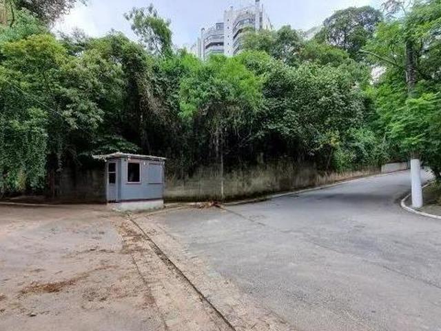 Terreno Comercial de 3920m² para venda no Morumbi