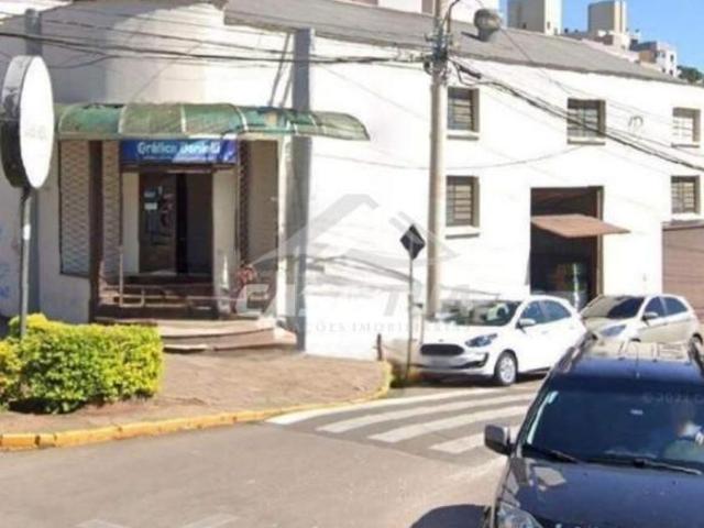 TERRENO COMERCIAL DE ESQUINA CENTRO 1100M²