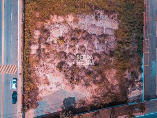 TERRENO COMERCIAL DE ESQUINA COM FRENTE PARA VIA ESTRUTURAL RUA 3 VICENTE PIRES DF