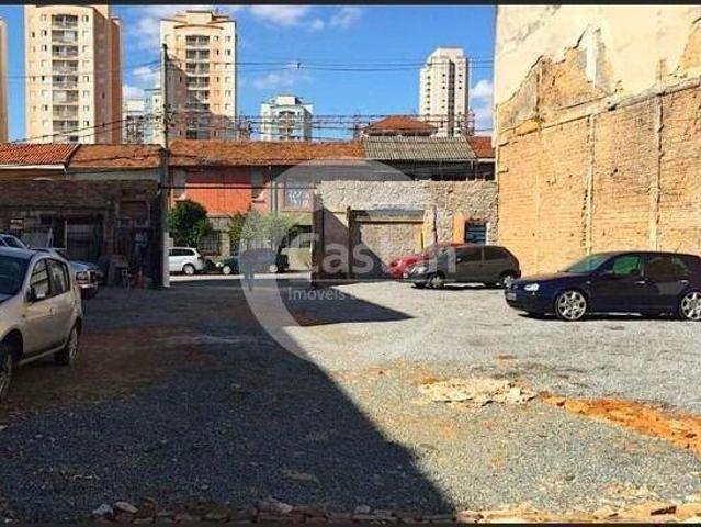 Terreno Comercial em Brás