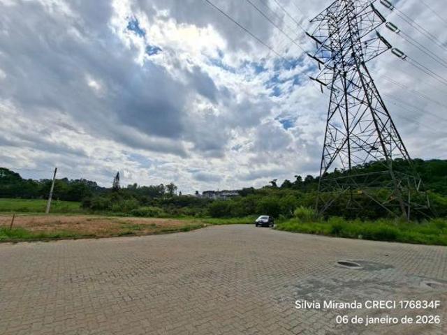 Terreno comercial em condomínio na Estrada Fernando Nobre, Cotia