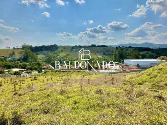 Terreno comercial em Extrema MG à venda Multifamiliar 311m