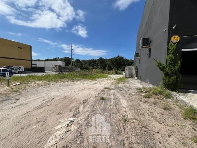 Terreno comercial na PR 412