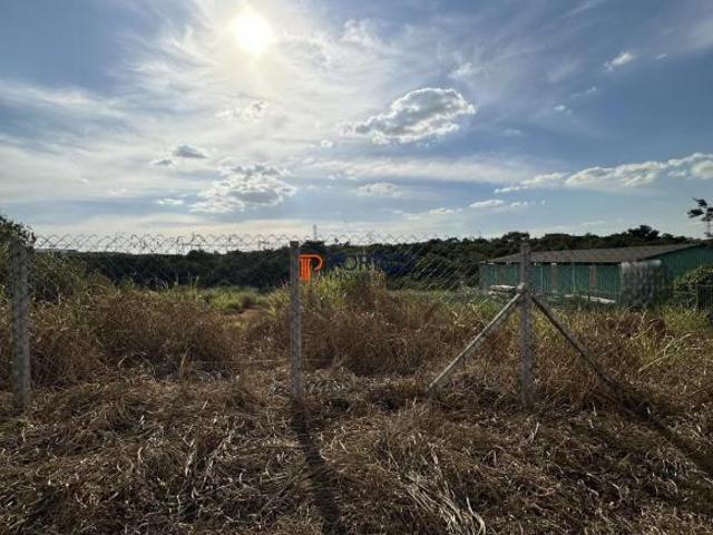 Terreno comercial no Parque das Industrias em Betel
