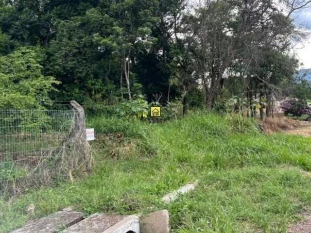 Terreno comercial ou residencial! Por apenas R$ 130.000,00, no bairro Viaduto rua Plinio Salgado!