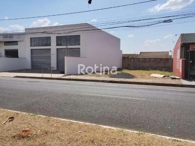 Terreno comercial para Locação em Uberlândia/MG Granada