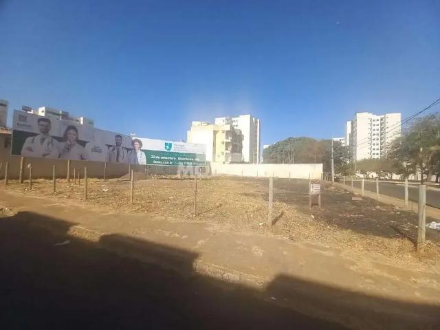 Terreno comercial para Locação em Uberlândia/MG Santa Mônica