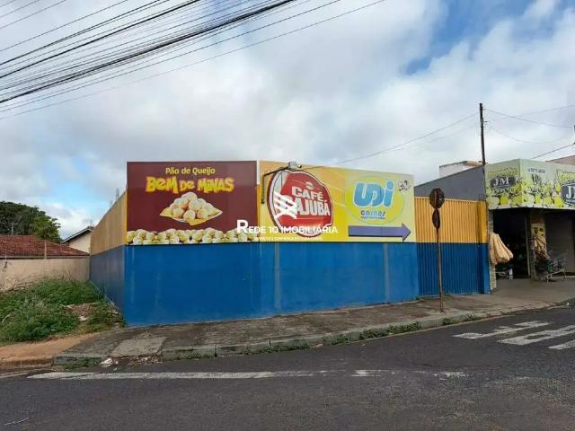 Terreno comercial para Locação em Uberlândia/MG Presidente Roosevelt