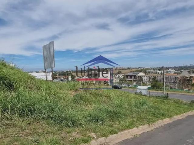 Terreno comercial para locação em valinhos