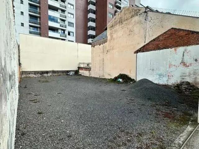 Terreno comercial para Locação em Curitiba/PR Centro