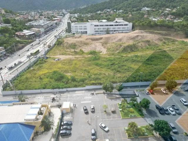 Terreno comercial para Venda em Niterói/RJ Piratininga
