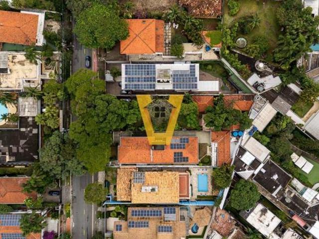 Terreno comercial para venda em Alto de Pinheiros, 788m²
