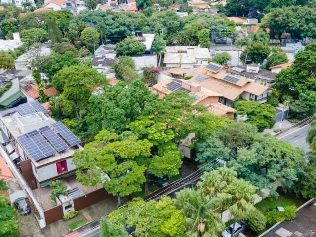 Terreno comercial para venda em Alto de Pinheiros, 788m²