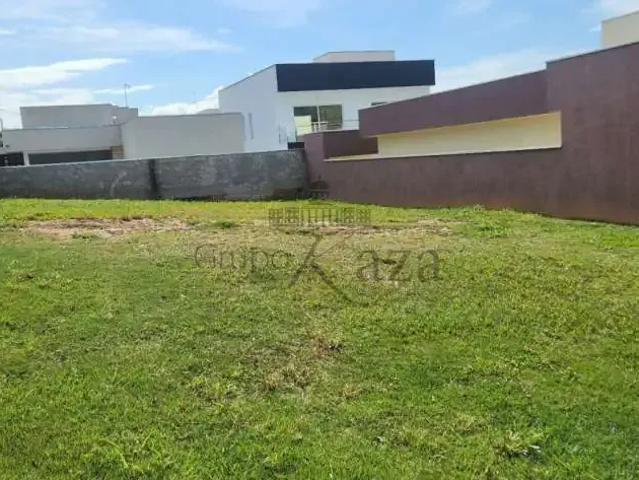 Terreno comercial para Venda em Caçapava/SP Condomínio Terras do Vale
