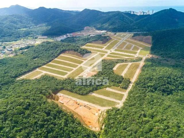 Terreno comercial para Venda em Camboriú/SC Várzea do Ranchinho