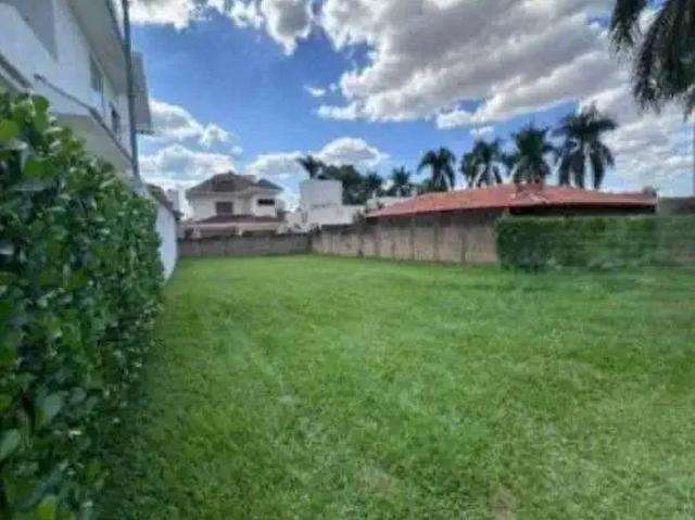 Terreno comercial para Venda em Goiânia/GO Jardins Madri