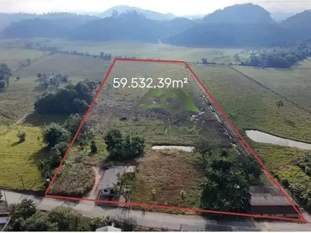 Terreno comercial para Venda em Itajaí/SC Campeche
