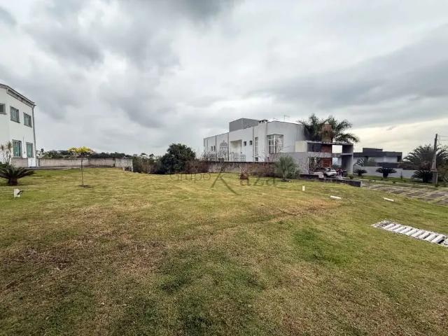 Terreno comercial para Venda em Jacareí/SP Condomínio Residencial Mirante do Vale