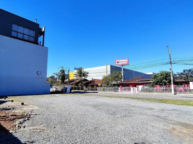 Terreno comercial para Venda em Joinville/SC Vila Nova