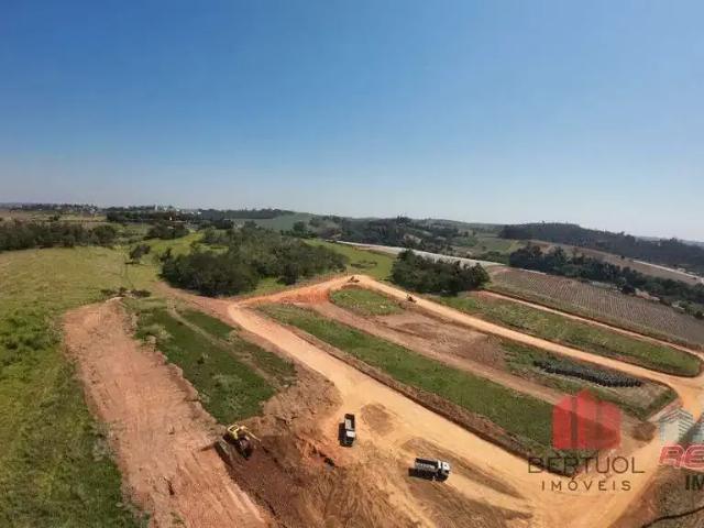 Terreno comercial para Venda em Louveira/SP Santa Terezinha