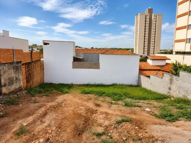 Terreno comercial para Venda em Piracicaba/SP Vila Rezende