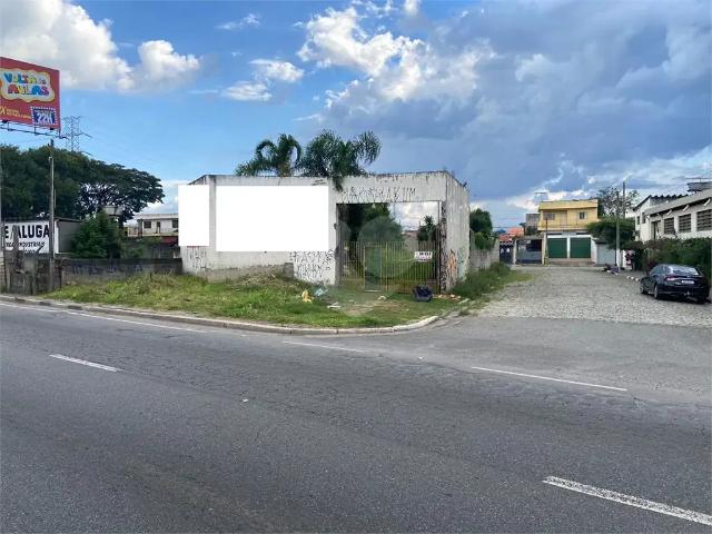 Terreno comercial para Venda em Suzano/SP Vila Maria de Maggi