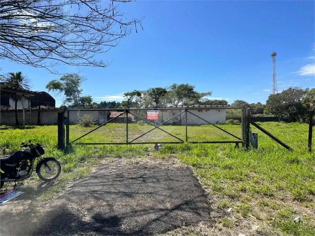 Terreno comercial para Venda em São Carlos/SP Jardim Jóckei Club A