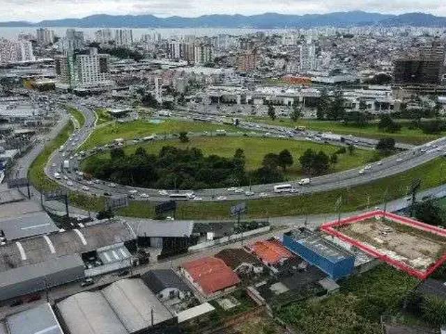 Terreno comercial para Venda em São José/SC Roçado