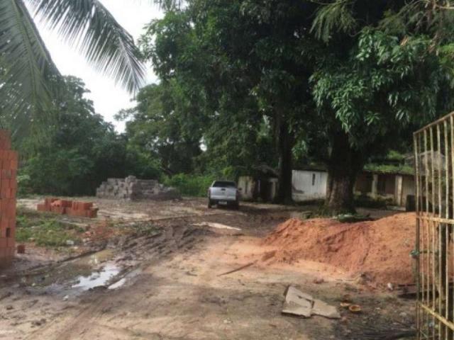 Terreno comercial para Venda em Salvador/BA Valéria
