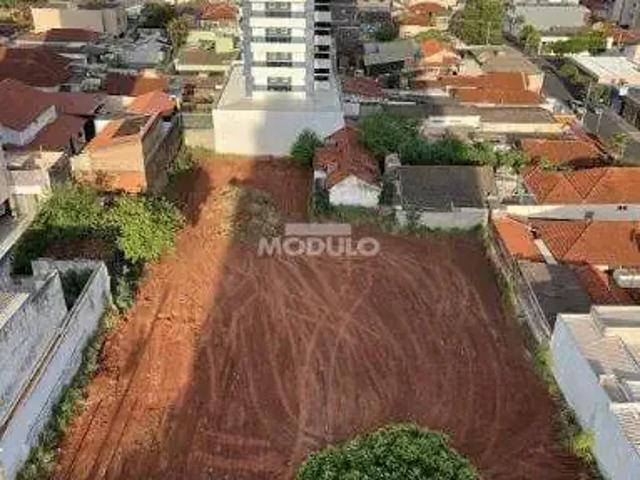 Terreno comercial para Venda em Uberlândia/MG Osvaldo Rezende