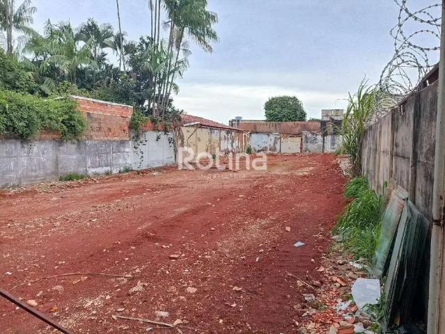 Terreno comercial para Venda em Uberlândia/MG Presidente Roosevelt