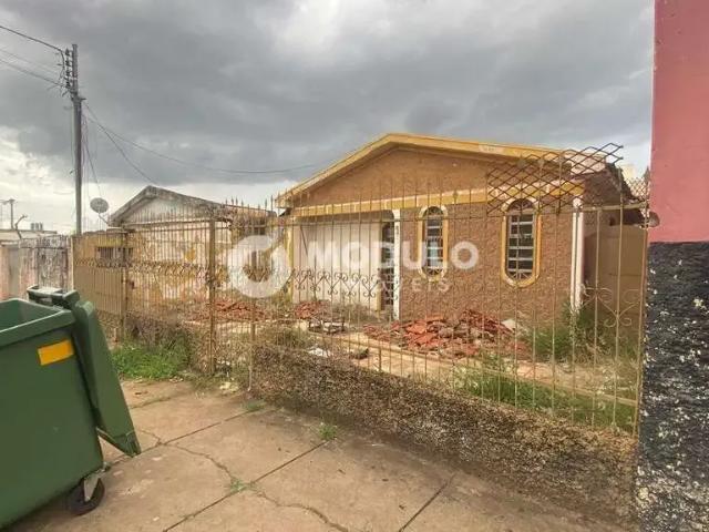 Terreno comercial para Venda em Uberlândia/MG Santa Mônica