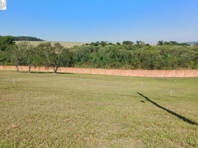 TERRENO COND ÁGUAS DO CAMPO, PRÓXIMO Á CIDADE DE ÁGUAS DE SÃO PEDRO