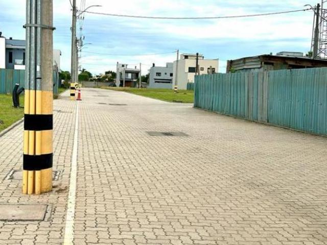 Terreno Cond. Toronto R$ 255.000,00 no bairro Rio Branco Canoas