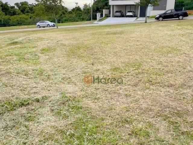 Terreno: Condomínio “Alphaville Castelo” / Cidade: Itu