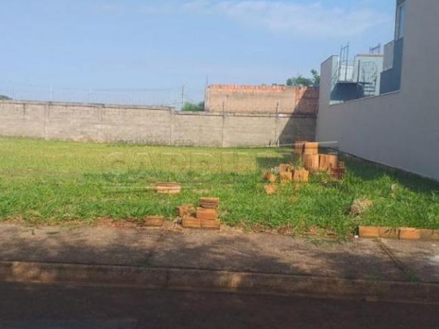 Terreno Condomínio em Araraquara