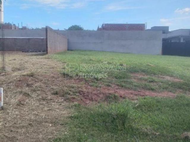 Terreno Condomínio em Araraquara