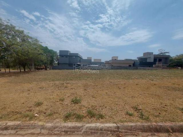Terreno Condomínio em Araraquara