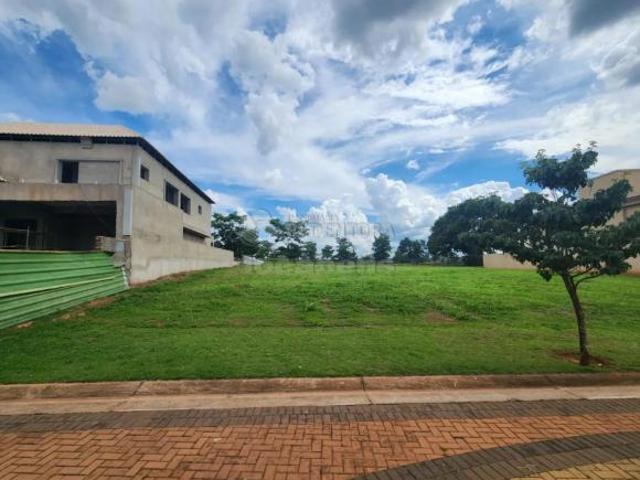 Terreno Condomínio em São José do Rio Preto