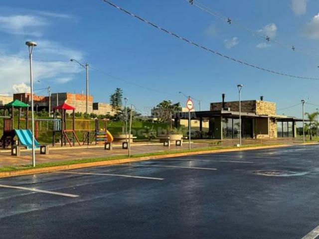 Terreno Condomínio em São José do Rio Preto